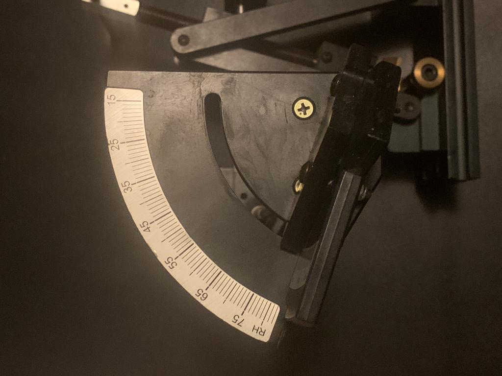 Golfsmith loft and lie bending machine and shaft frequency analyzer ...