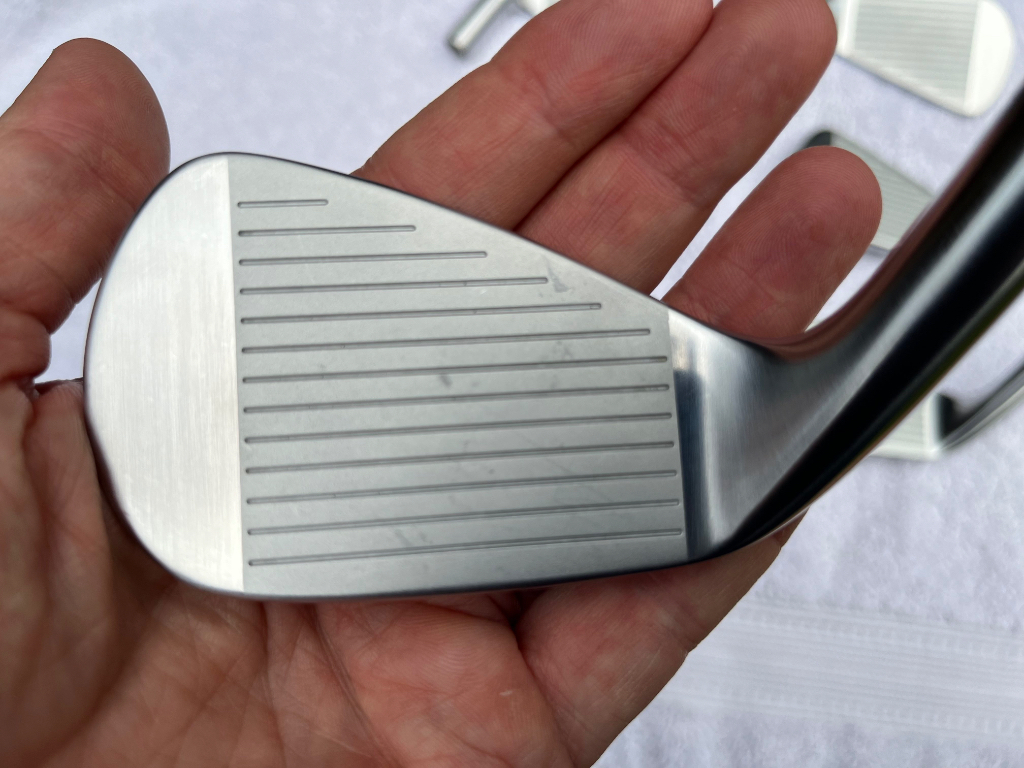 Tour Issue T100 heads, new T200 5i head, Jordan 1 and G/Fore shoes ...