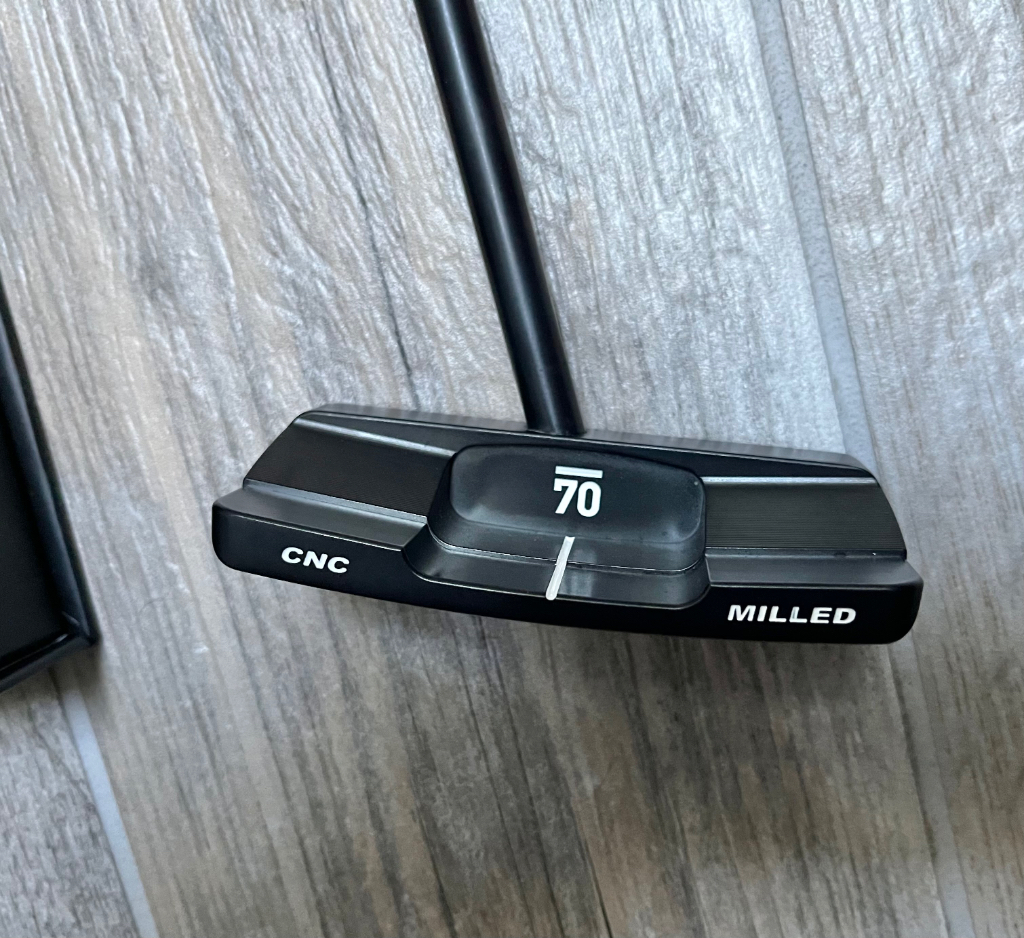 Sub 70 005 CS Wide Putter Like New 34” with headcover and weight kit ...