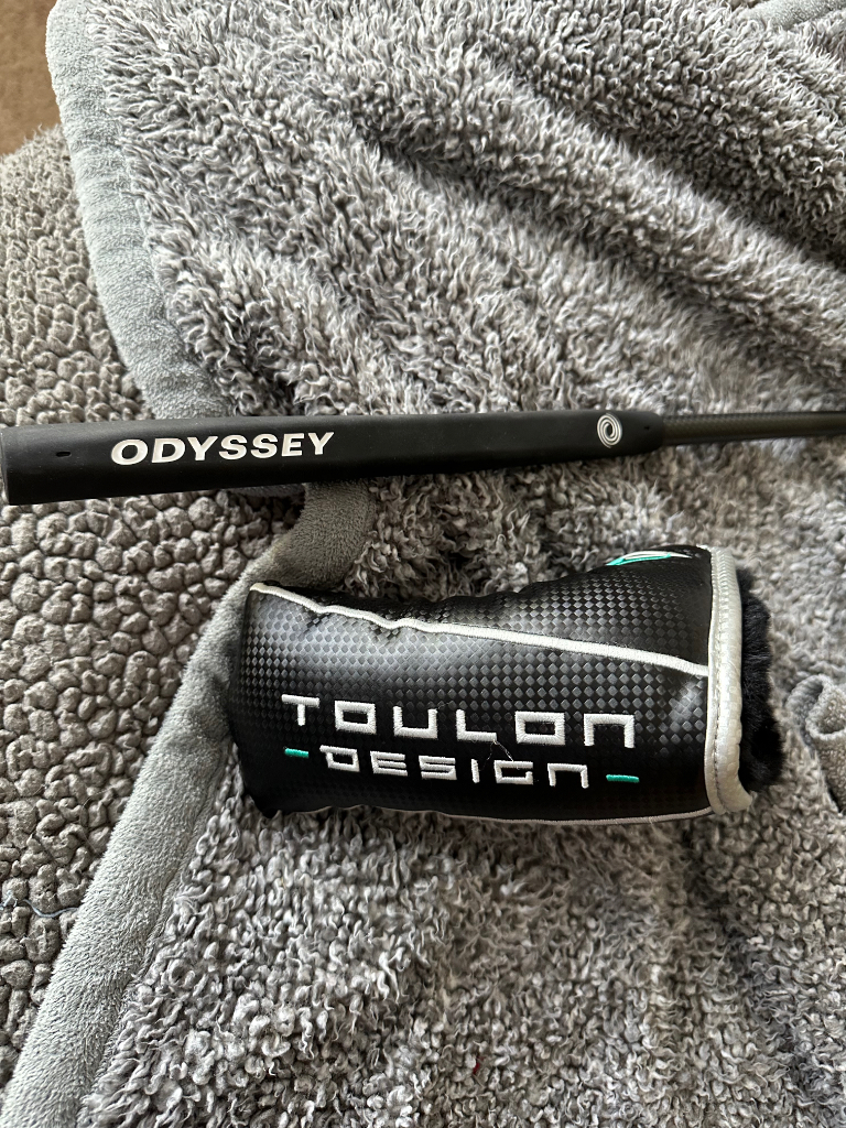 TSI3 with Oban Devotion Tour 05 X-Stiff, Odyssey Toulon Chicago Putter ...