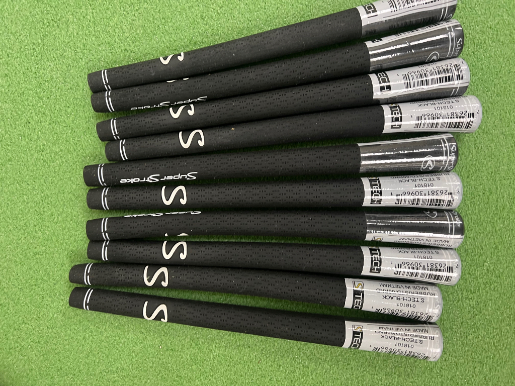 Graphite design UB 7X, Odyssey 12 CS, Superstroke s tech grips , KBS ...