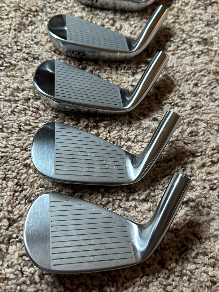 Mizuno iron heads 221 and 223 / TM M5 tour driver head - For Sale ...
