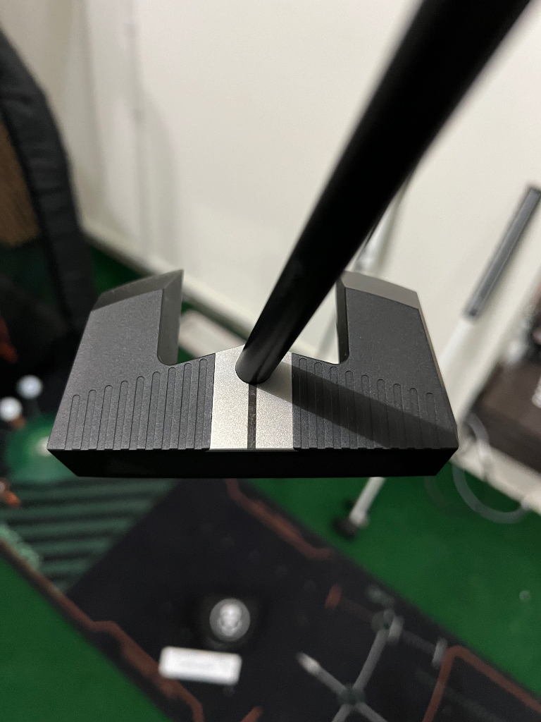 LAB Mezz Max 34” and 42” Armlock with LA Golf shafts - For Sale Archive ...