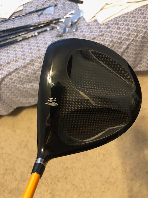SC300 Launch Monitor, Srixon Shark Staff Bag, Odyssey Tri-Ball putter ...