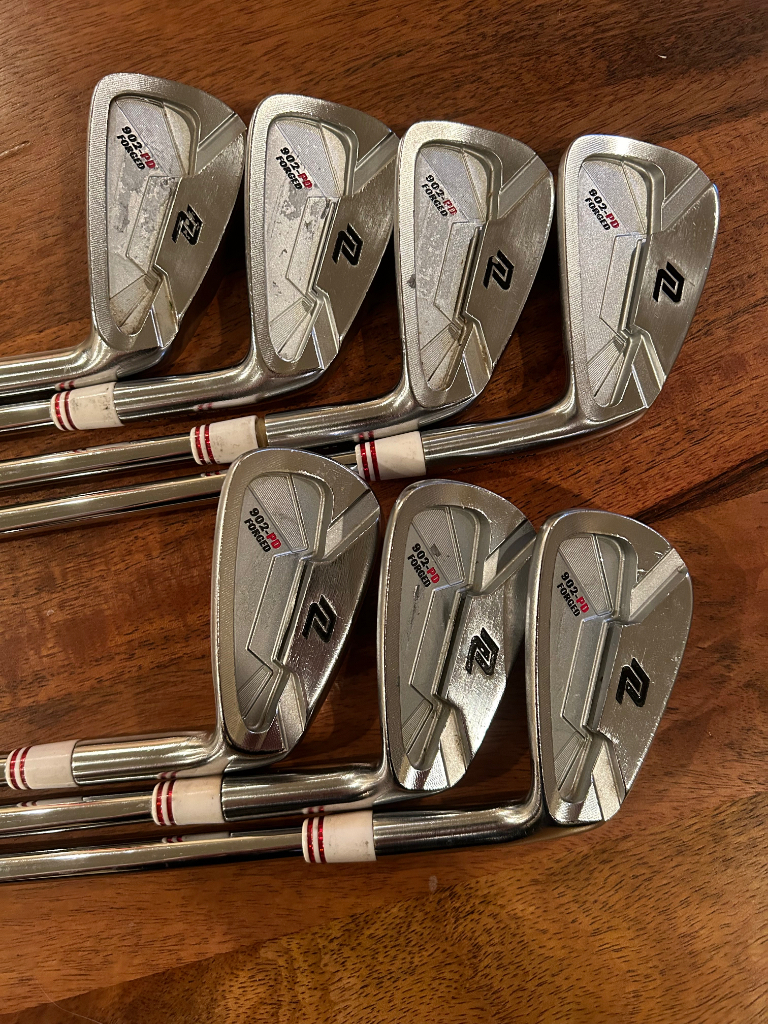 Odds and ends. New level irons, callaway uw 17(sold), yes! Putter - For ...