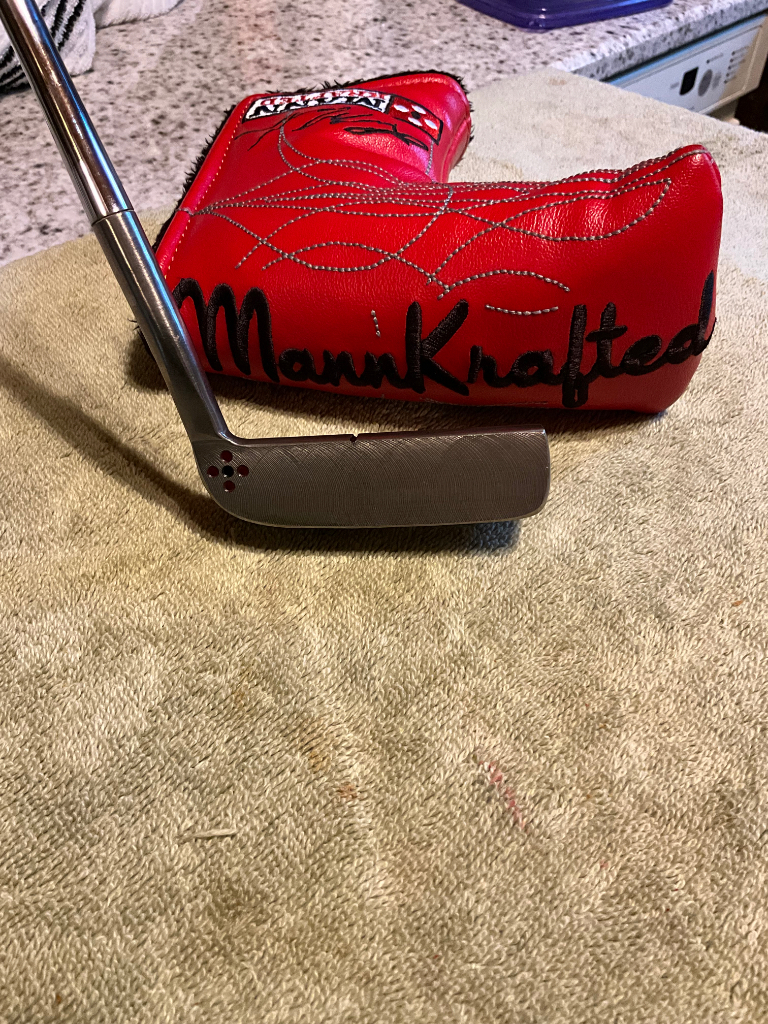 Anyone still using a Wilson 8802? (or similar style blade) - Putters ...