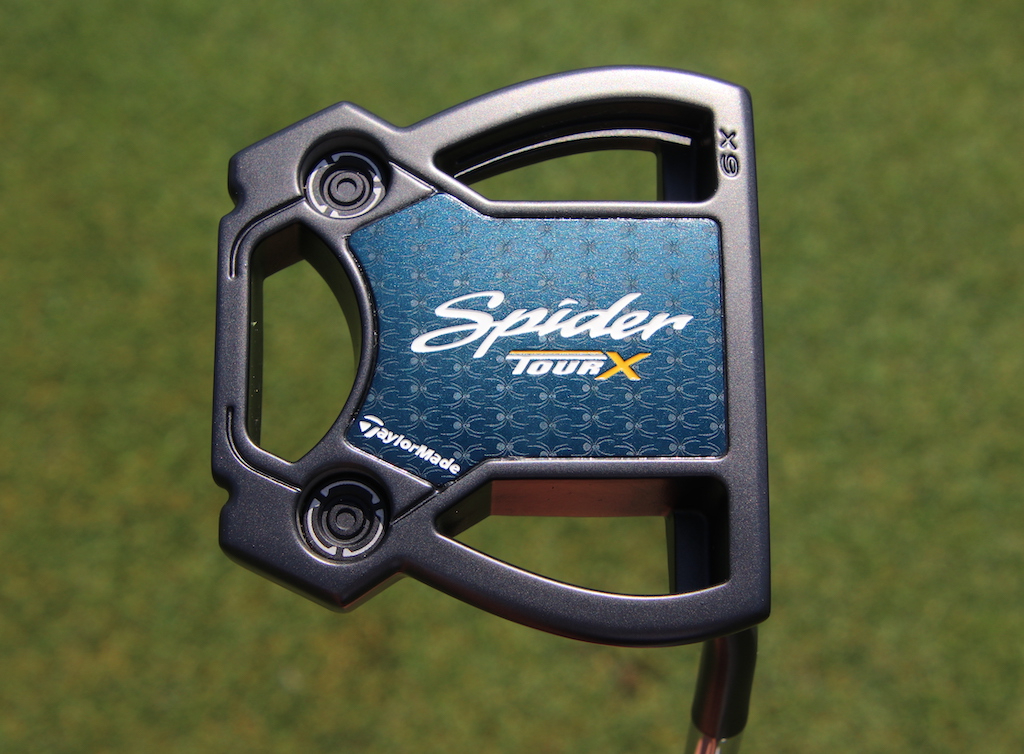 Tommy Fleetwood testing a TaylorMade Spider Tour X (with custom neck ...