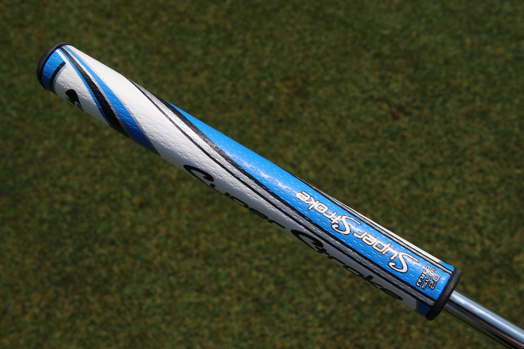 Tommy Fleetwood testing a TaylorMade Spider Tour X (with custom neck ...