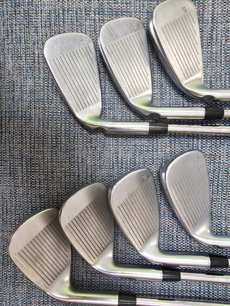 Ping G425 iron set (4-UW) | Black dot | Dynamic Gold 105 R300 | Ping ...