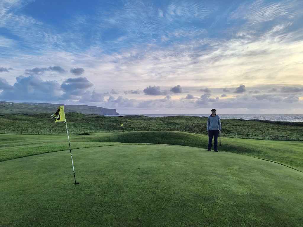 Irish Pitch-and-Putts are just different (Doolin) - Courses ...