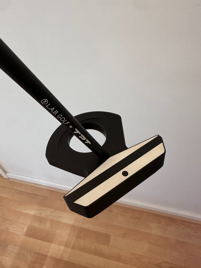 PRICE DROP!! MINT CONDITION CUSTOM LAB Golf DF3 CB 36" 68 degree, TPT ...