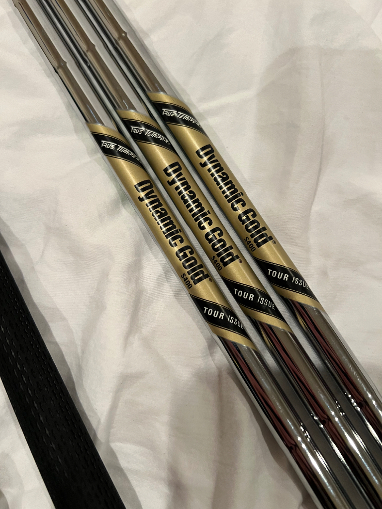 LAST PRICE DROP GT2 Fairway; GT3 Driver; Apex Ai300 Irons; Ai One Mini ...