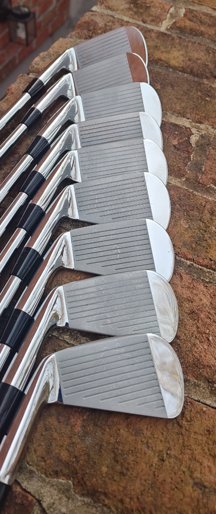 Rare Titleist Tiger Woods 681T Irons " Like New " - For Sale Archive ...