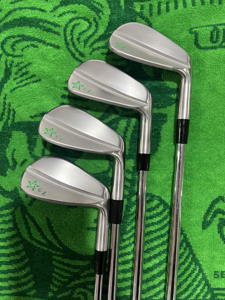 1 Set of Irons *Artisan* & 2 Putters *Rory Torched Spider* (Going to ...