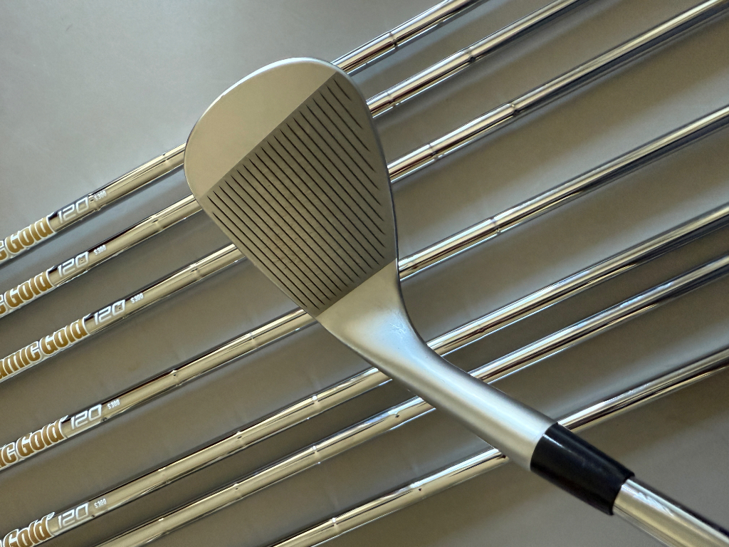 Ping i230 Black Dot 5-P DG 120 S300, Ping S159 54/60 H Grind DG 120 ...